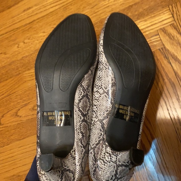 Angel Flex | Shoes | Angel Flex Snakeskin Print Heels | Poshmark